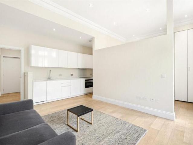 1 bedroom apartment for rent in Egerton Gardens Mews, London, SW3