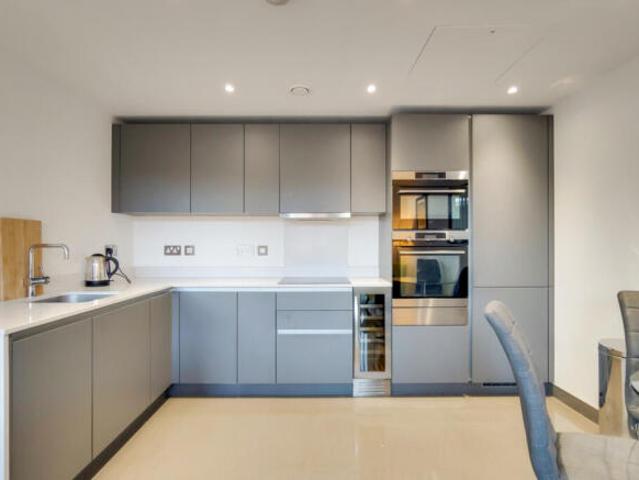 1 bedroom apartment for rent in Elliston Apartments, 9 Glade Path, SE1