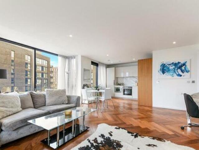 1 Bedroom Apartment For Rent In Embassy Gardens, London
