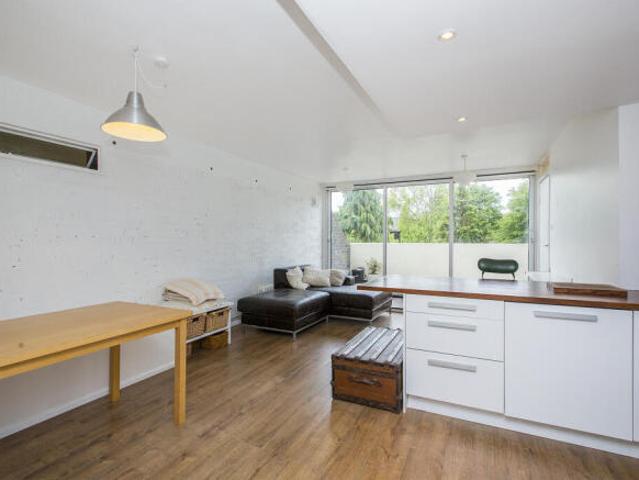 1 bedroom apartment for rent in Emmanuel House, South Croxted Road, London, SE21