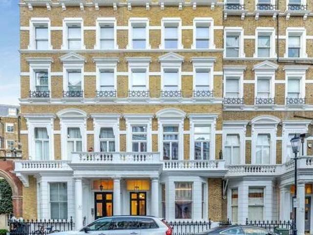 1 bedroom apartment for rent in Emperors Gate Kensington London SW7