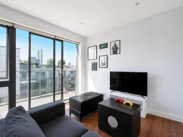 1 bedroom apartment for rent in Epstein Square, London, E14