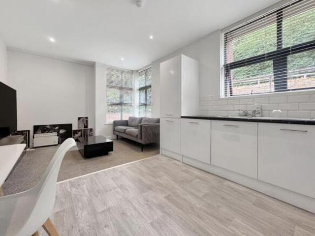 1 bedroom apartment for rent in Fairway Court, 171 Elland Road, Leeds LS11