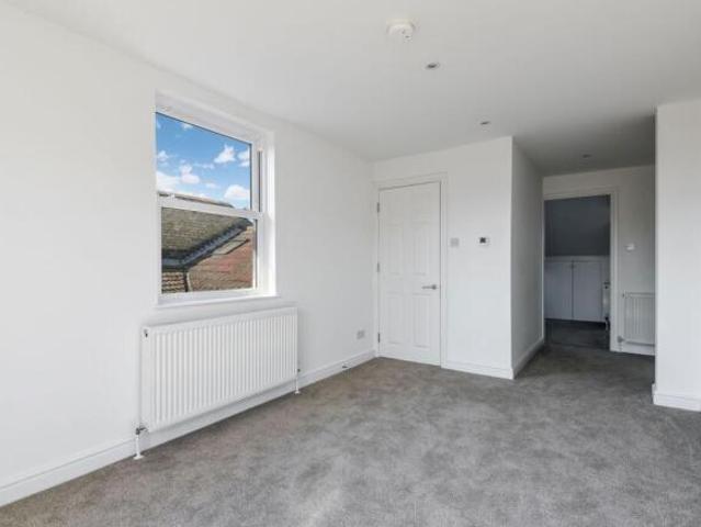 1 bedroom apartment for rent in Fairlight Road, Tooting, SW17