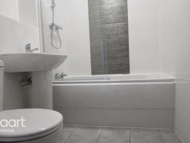 1 bedroom apartment for rent in Farnsby Street, Swindon, SN1