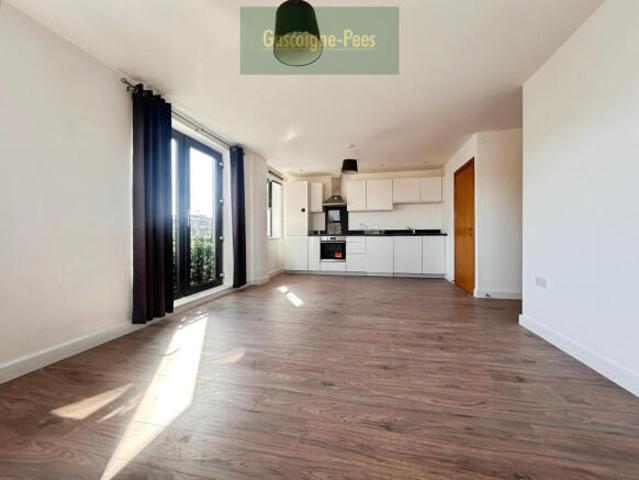 1 bedroom apartment for rent in Festival Apartments, RG21