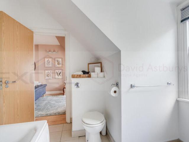 1 bedroom apartment for rent in Finchley Road, Hampstead, London NW3 5HS, NW3
