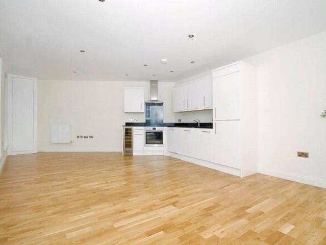 1 bedroom apartment for rent in Finchley Road, London, NW2