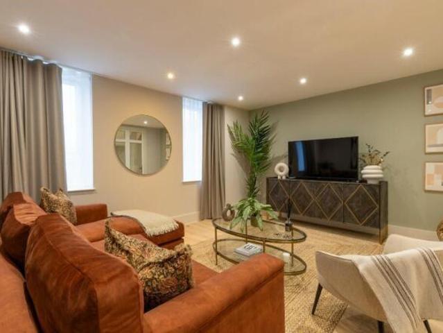 1 bedroom apartment for rent in Flat 1, 219 Baker Street, London, NW1