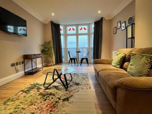 1 bedroom apartment for rent in Flat 1c Spa Buildings, 18 Kings Road, HG1