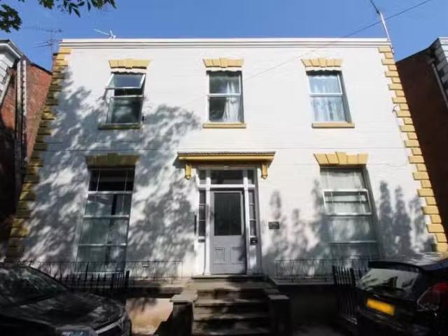 1 bedroom apartment for rent in Flat 4, 23 St. Marys Road, Lea.