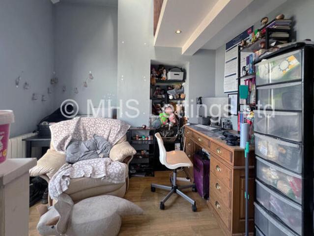 1 bedroom apartment for rent in Flat 4, 2 Midland Road, Leeds, LS6 1BQ, LS6