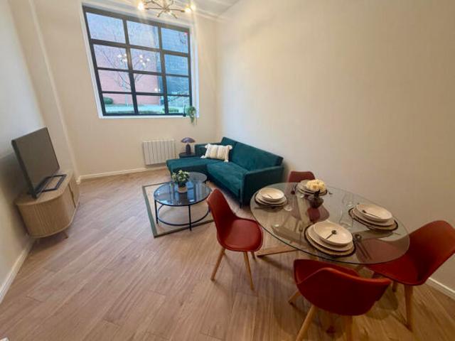 1 bedroom apartment for rent in Flat 4, Ringway, ST1