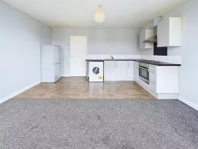 1 bedroom apartment for rent in Foleshill Road, Foleshill, Cov.