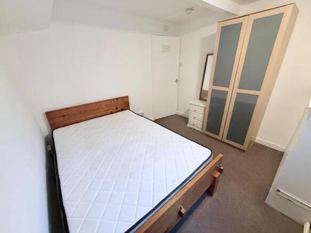 1 bedroom apartment for rent in Forest Court, City Centre, NG1