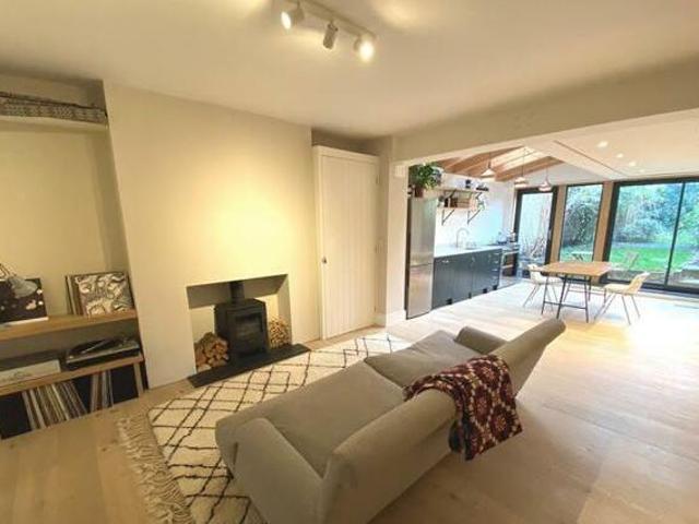 1 Bedroom Apartment For Rent In Forest Hill, London