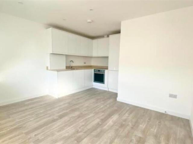 1 bedroom apartment for rent in Fortune Green Road, London, NW6
