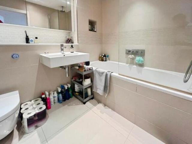 1 bedroom apartment for rent in Francis House, Pump House Crescent, Brentford, TW8