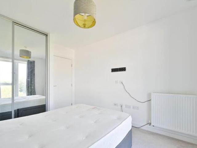 1 bedroom apartment for rent in Frogmore Avenue, Watford, WD17
