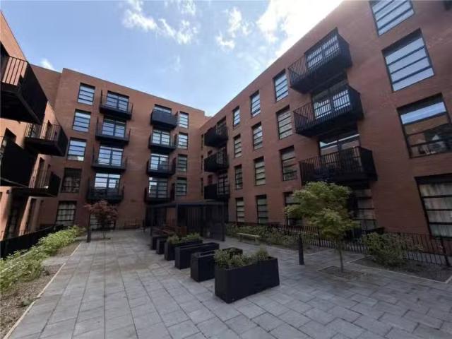 1 bedroom apartment for rent in Gunsmith House, 61 Price Stree.