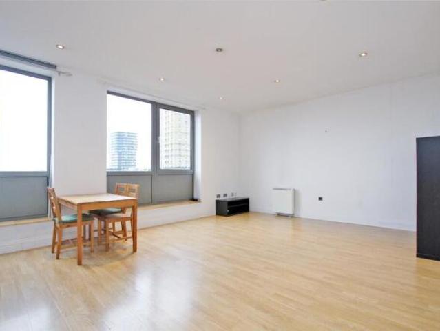 1 bedroom apartment for rent in Gallery Apartments, Commercial Road, Whitechapel, London, E1