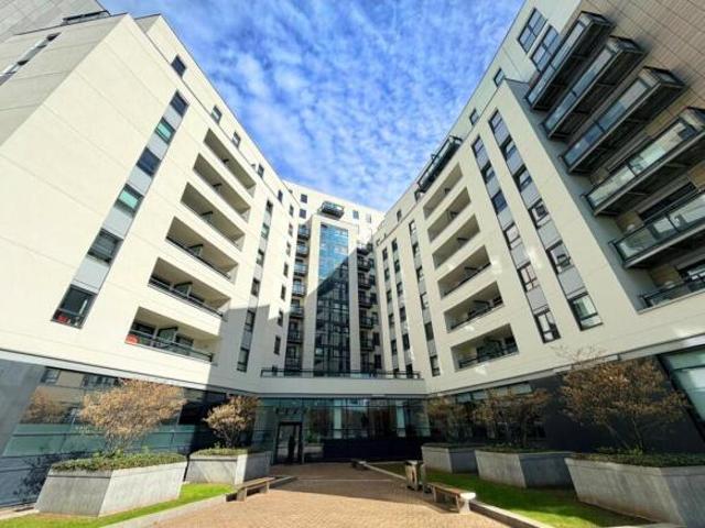 1 bedroom apartment for rent in Gateway East, Marsh Lane, Leeds, LS9