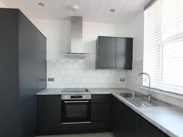 1 Bedroom Apartment For Rent In Glovers Court