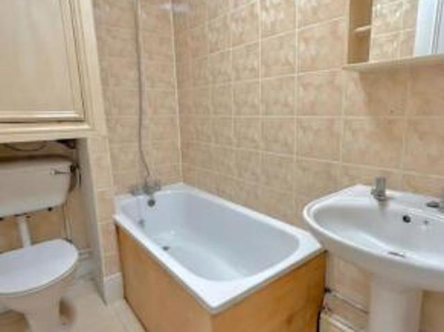 1 bedroom apartment for rent in Glynrhondda Street, Cardiff, CF24