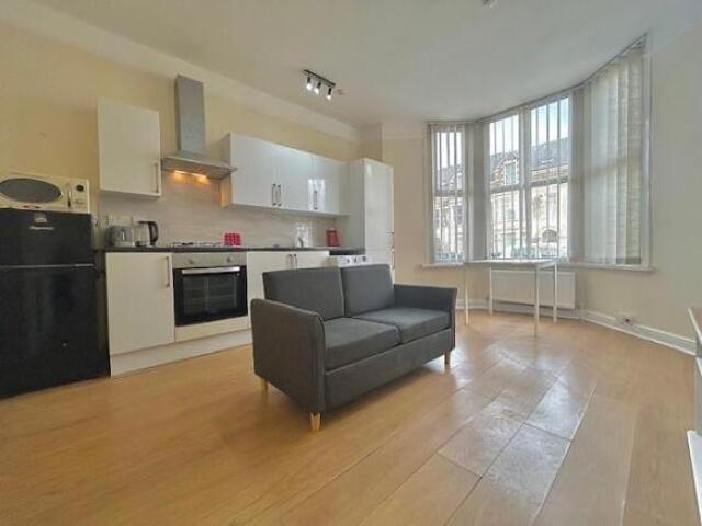 1 bedroom apartment for rent in Glynrhondda Street, Cardiff City, CF24
