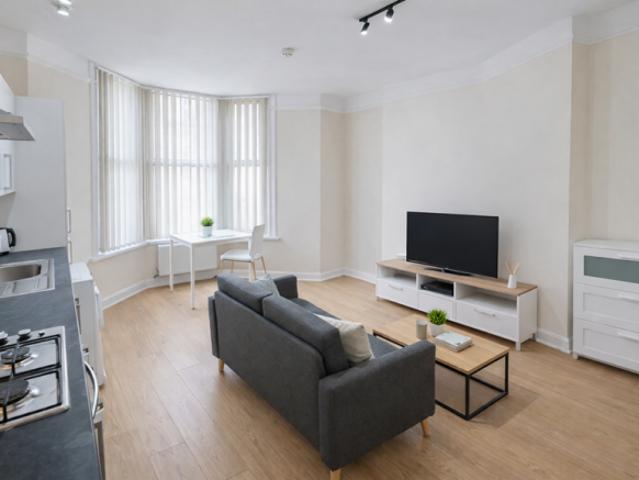 1 bedroom apartment for rent in Glynrhondda Street, Cathays, Cardiff, CF24