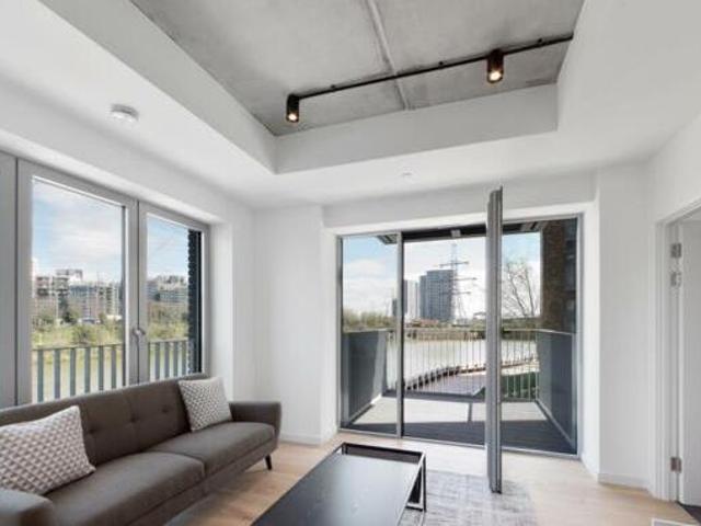 1 Bedroom Apartment For Rent In Goodluck Hope, London