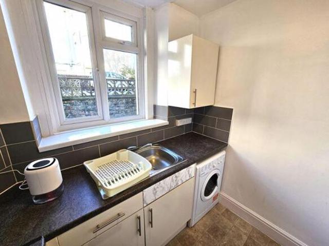 1 bedroom apartment for rent in Gordon Road, Clifton, Bristol, BS8