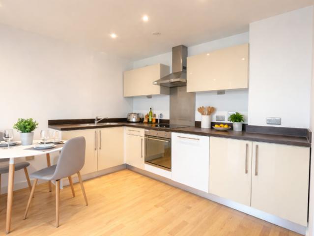 1 bedroom apartment for rent in Gotts Road, Leeds, West Yorkshire, LS12
