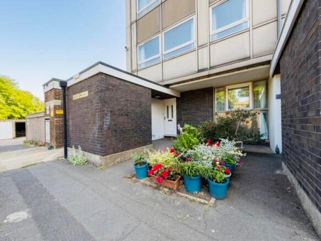 1 bedroom apartment for rent in Grange Vale, SUTTON, SM2