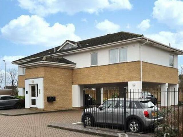 1 bedroom apartment for rent in Grange Court Wood Street CM2