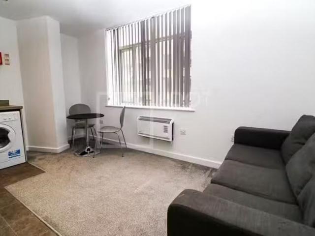 1 bedroom apartment for rent in Grattan Mills, Bradford, BD1 2.