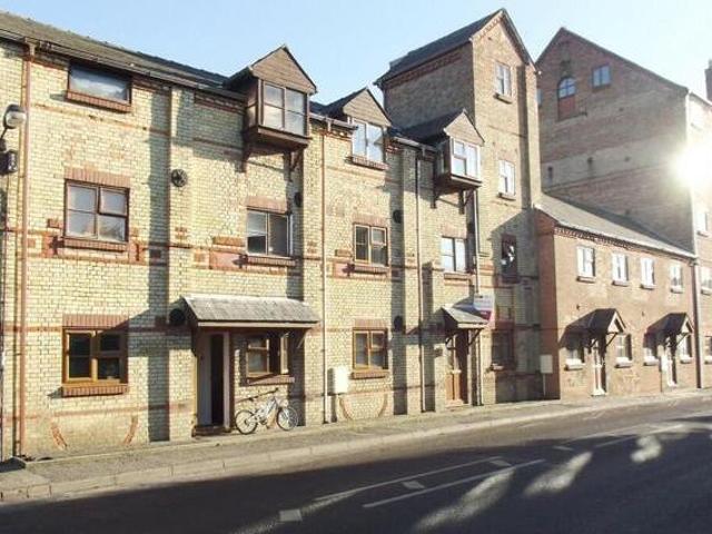 1 Bedroom Apartment For Rent In Great Whyte