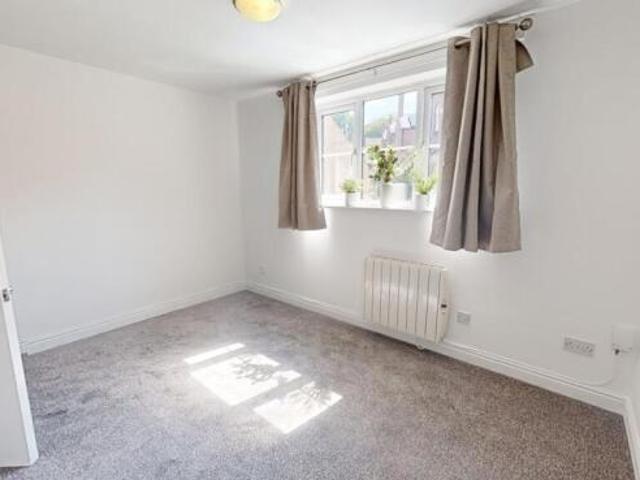 1 bedroom apartment for rent in Greenbank Court, Nottingham, Nottinghamshire, NG5