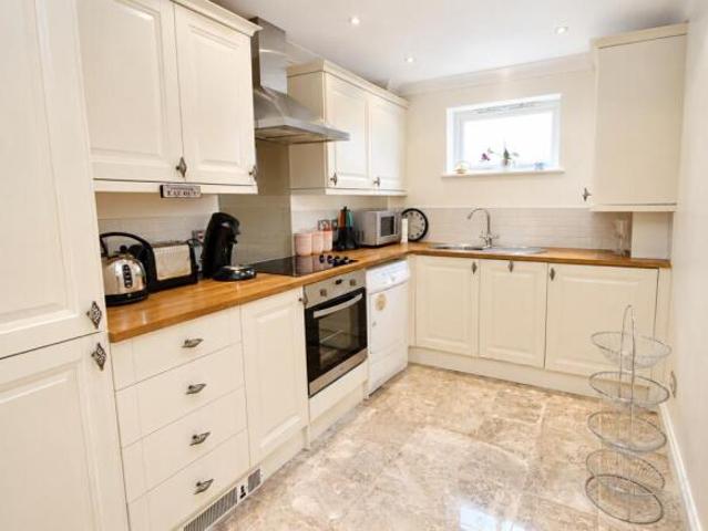 1 bedroom apartment for rent in Groom Court, Heath Road, St Albans, Hertfordshire, AL1