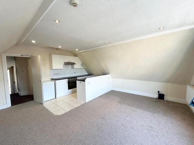1 bedroom apartment for rent in Grosvenor Gardens, Bournemouth, BH1