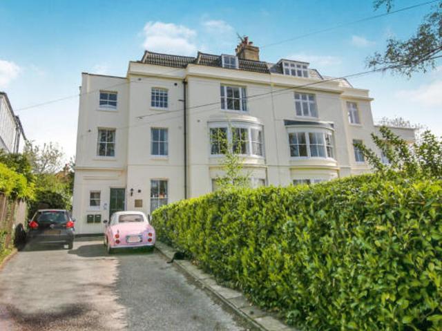 1 bedroom apartment for rent in Grove Hill Gardens, Tunbridge wells, TN1