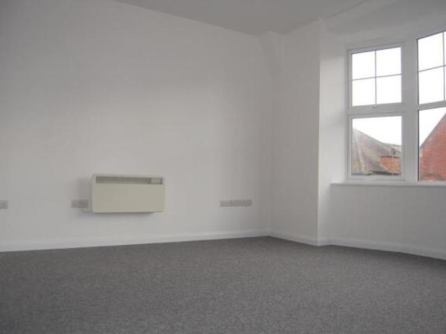 1 bedroom apartment for rent in Grove Road, Eastbourne, BN21