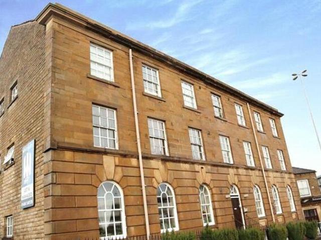 1 Bedroom Apartment For Rent In Huddersfield Town Centre, Huddersfield