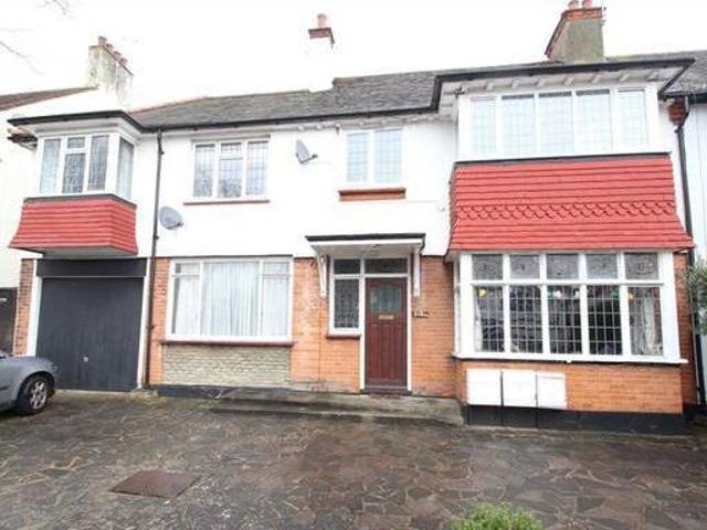 1 bedroom apartment for rent in Hadleigh Road Leigh on Sea SS9