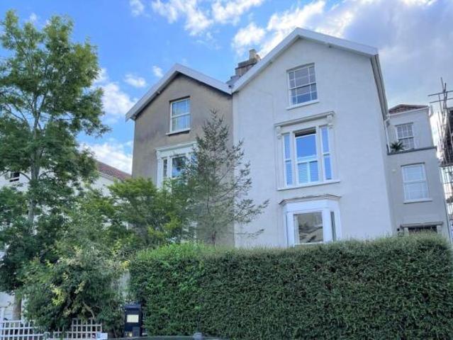 1 bedroom apartment for rent in Hampton Road Redland, BS6