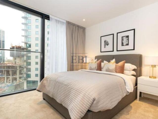 1 bedroom apartment for rent in Hampton Tower, South Quay Plaza, Marsh Wall, E14