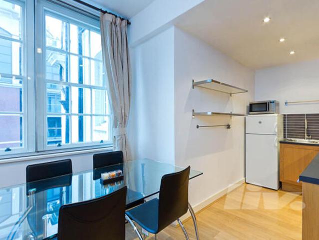 1 bedroom apartment for rent in Hanover Gate Mansions, Park Road, Regents Park, NW1