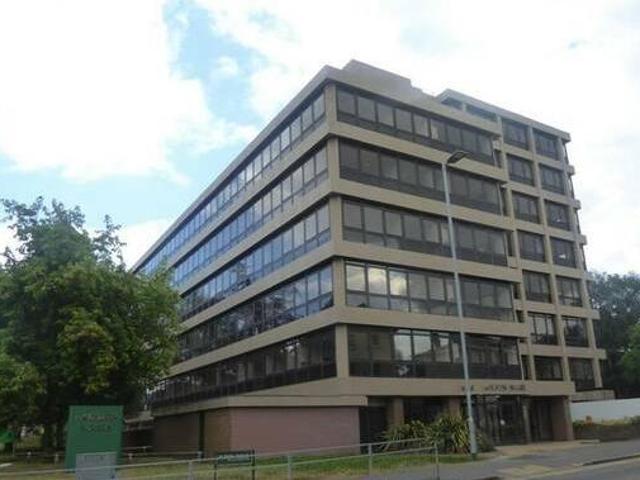 1 bedroom apartment for rent in Hanover House 202 Kings Road Reading RG1