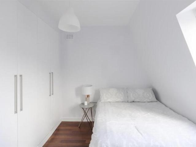 1 bedroom apartment for rent in Hanson Street, Fitzrovia, London, W1W