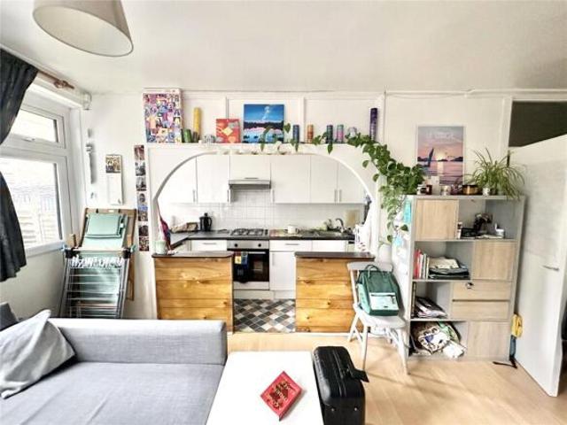 1 bedroom apartment for rent in Harman Estate, Stanway Street, N1